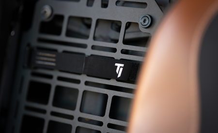 ADJUSTABLE CENTER CONSOLE SYSTEM | CAN-AM DEFENDER | Trail Icon