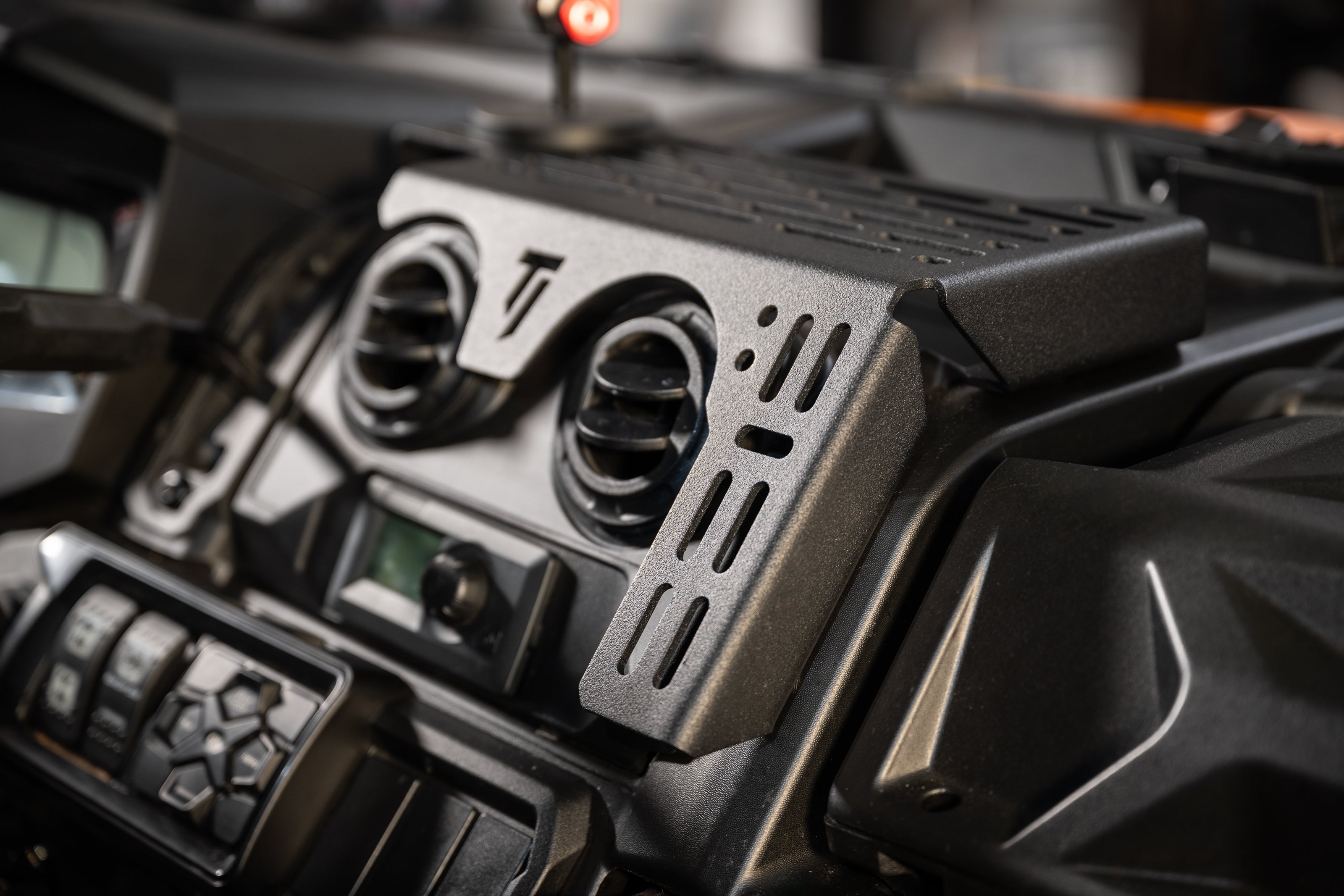 Kawasaki – TRAIL ICON